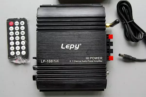 Teardown Tuesday: Amplifier Audio Hi-Fi dengan Bluetooth