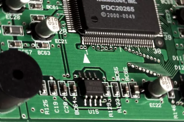 Диференціальна пара MOSFET з активним навантаженням