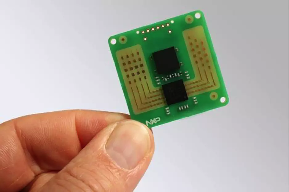 Nuevo sensor de radar del tamaño de un sello de NXP para automóviles 714_1