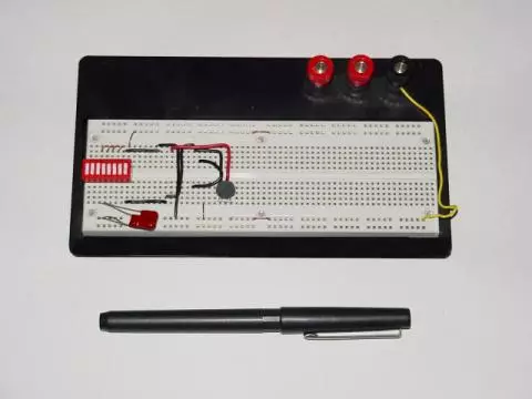 i-breadboard engenakuthengiswa